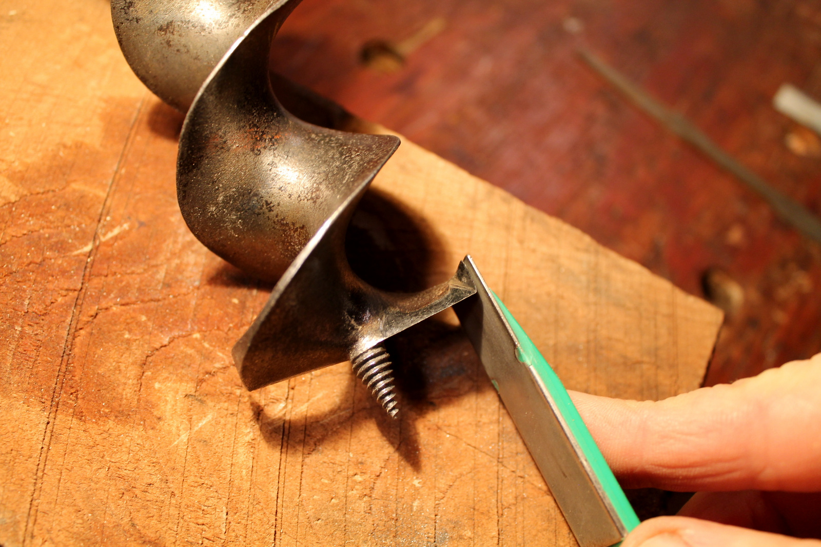 The T-Handle Auger | David Fisher, Carving Explorations