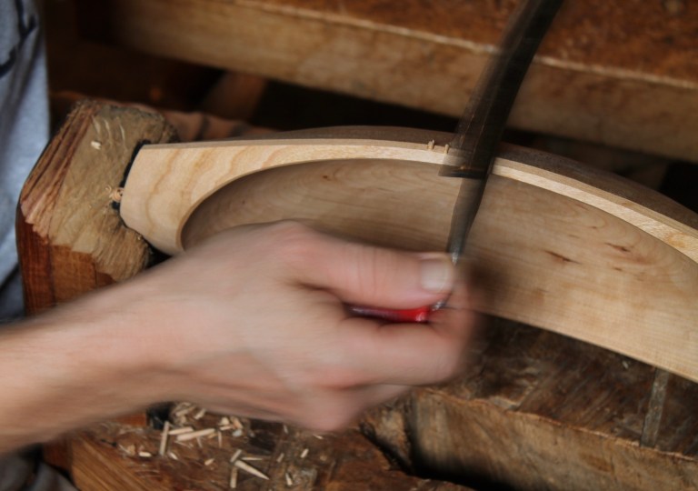 Dealing with Interlocked Grain | David Fisher, Carving Explorations